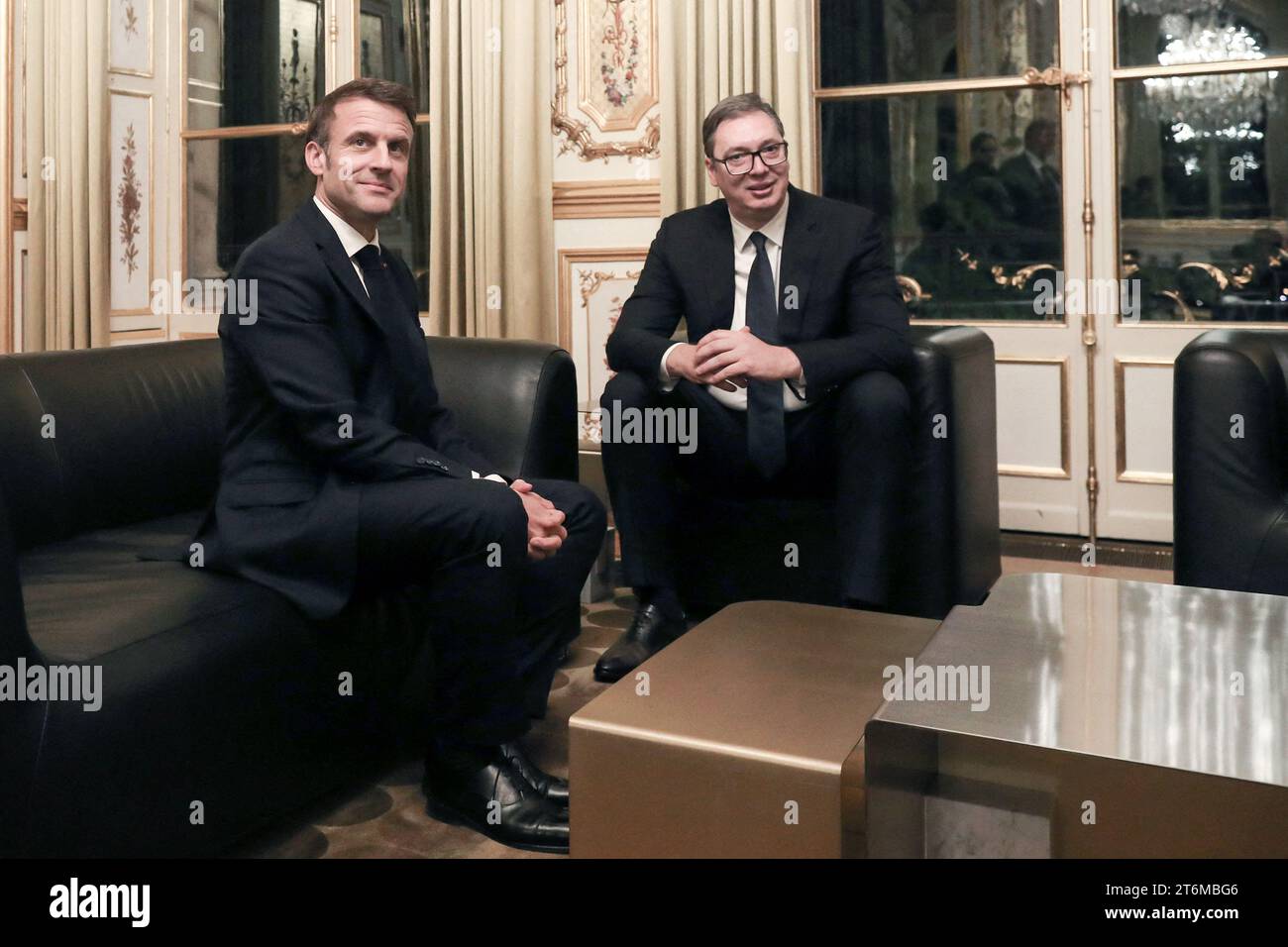 French President Emmanuel Macron meets with Serbian President ...
