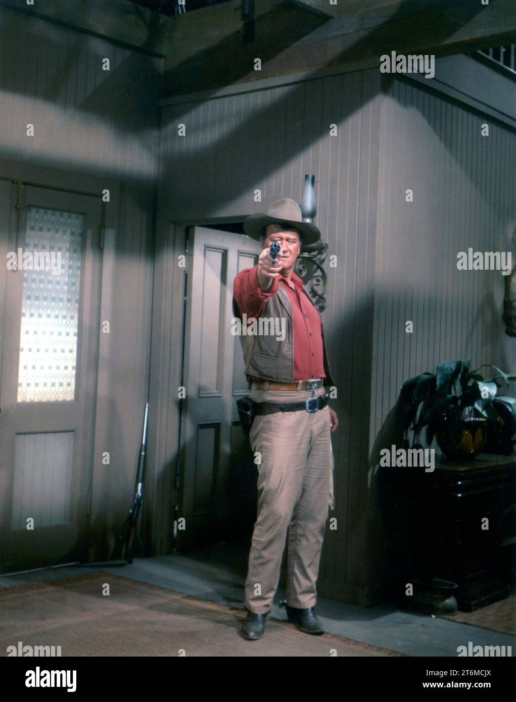 JOHN WAYNE aiming pistol in EL DORADO 1966 director / producer HOWARD ...