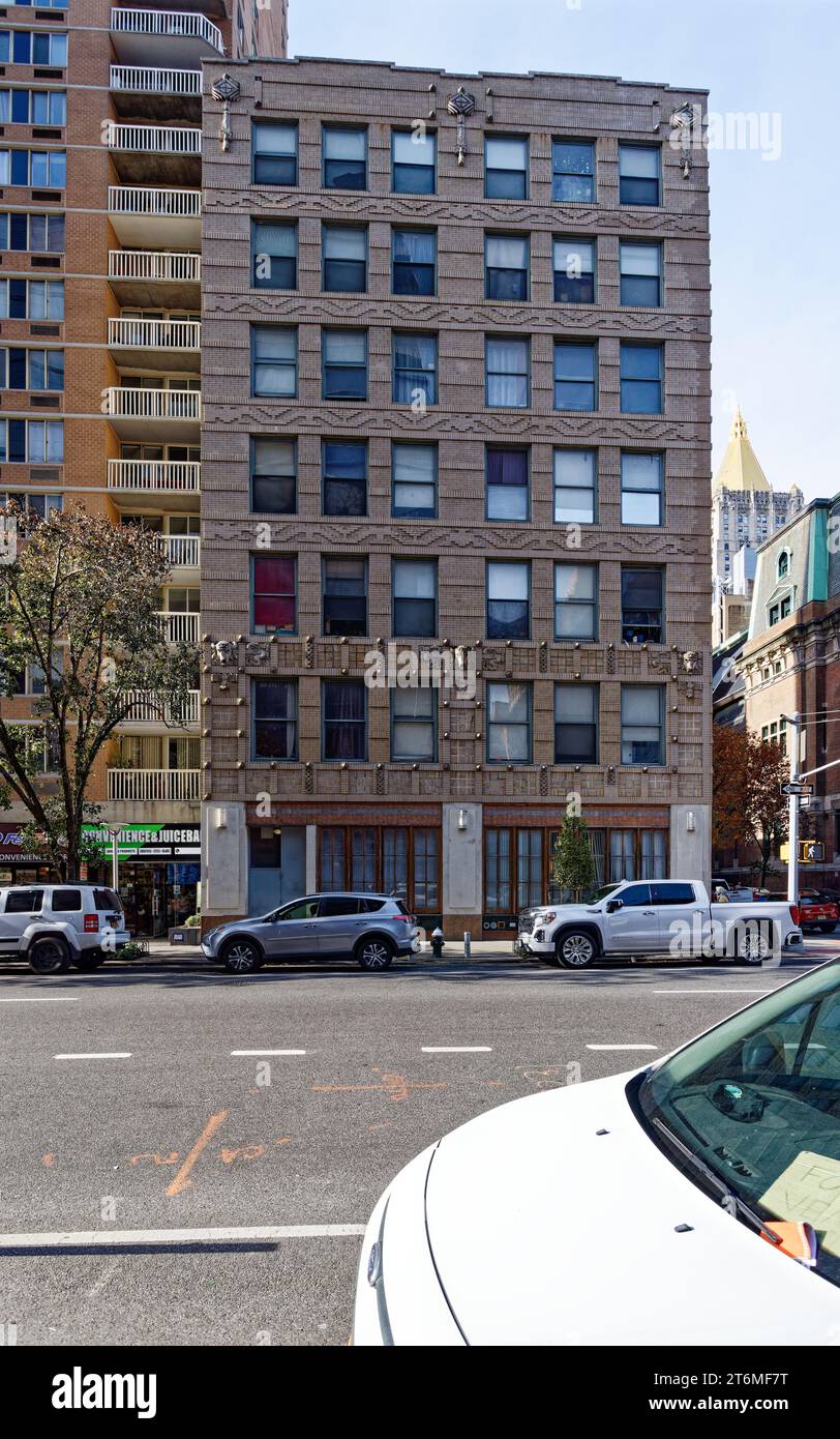 Herman Lee Meader designed 130 East 25th Street as B.W. Mayer Building ...