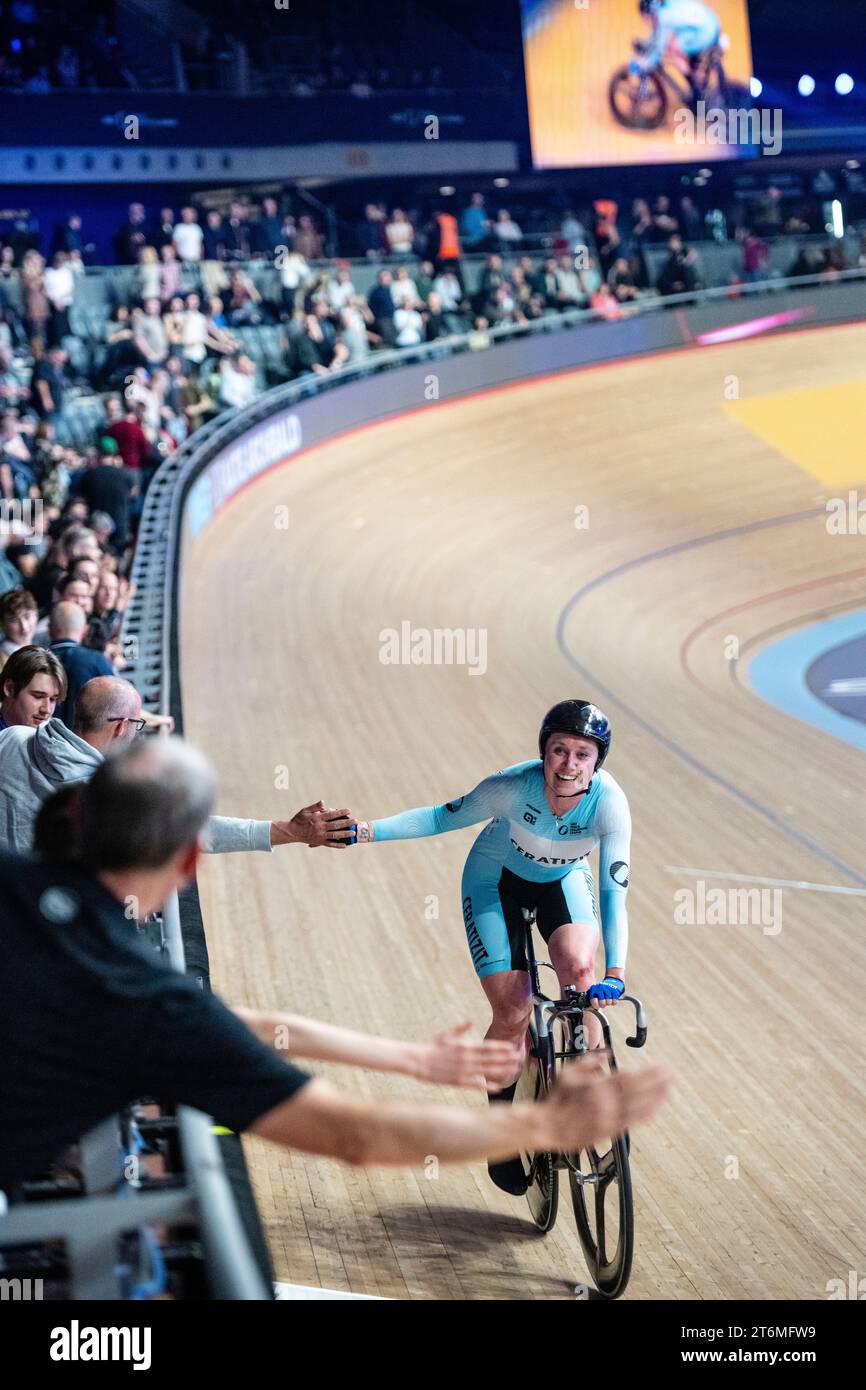 Katie Archibald UK celebrating after her win in women's elimination UCI ...