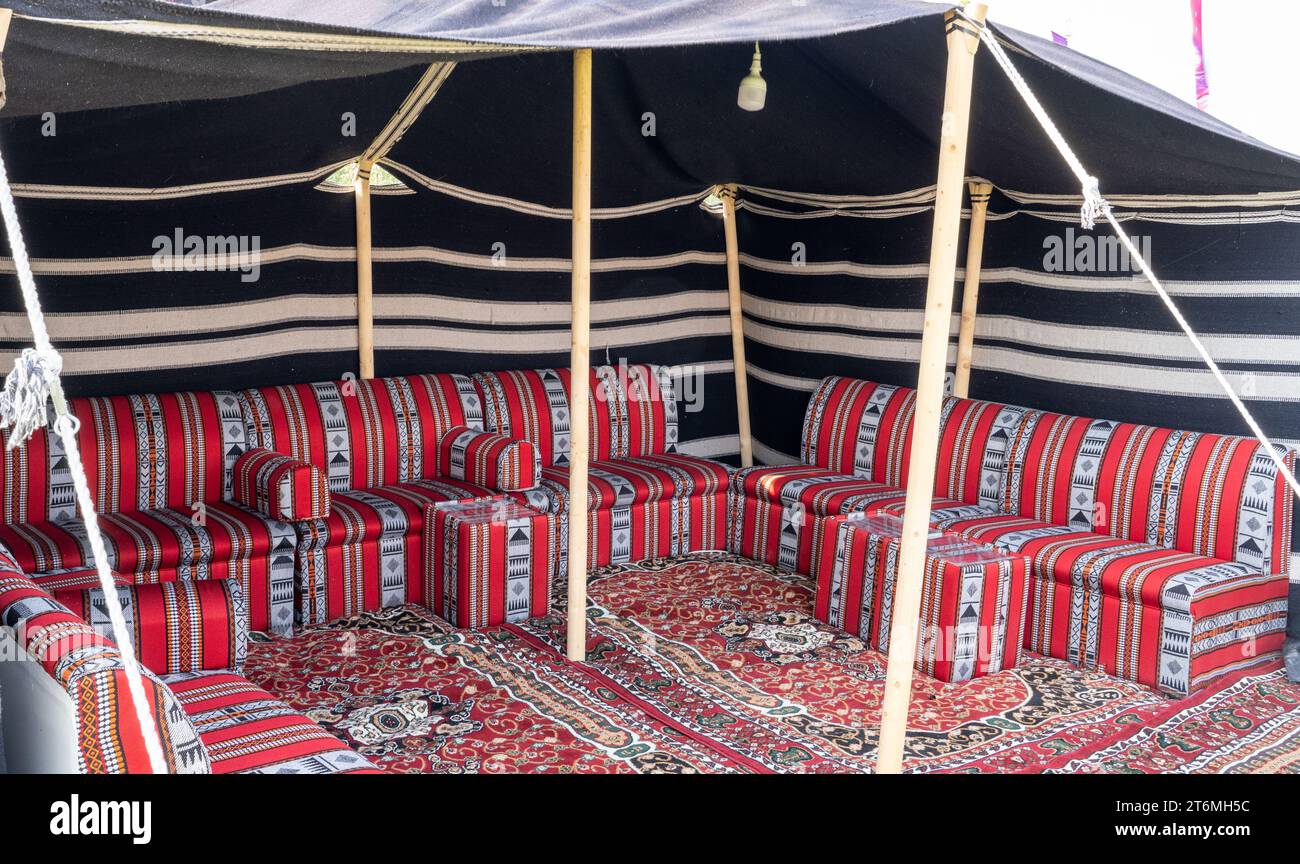 Traditional arabic tent at the qatar Souq Stock Photo - Alamy
