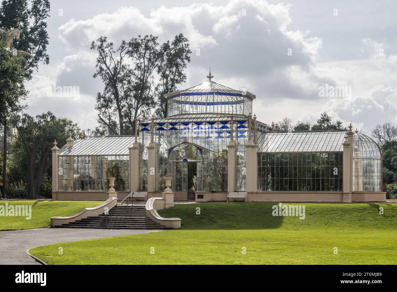 Adelaide Botanical Gardens, The Palm House, a Victorian glasshouse ...