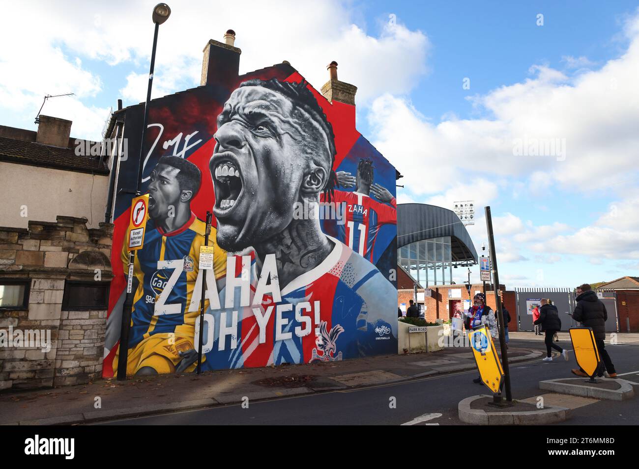 Everton mural hi-res stock photography and images - Alamy