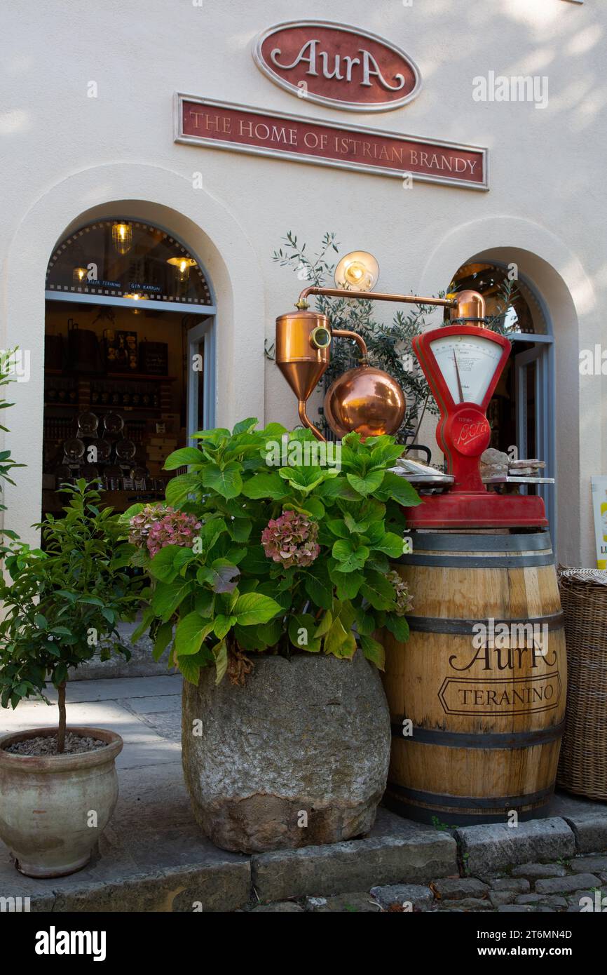 Distillery and Retail Shop, Motovun, Croatia Stock Photo - Alamy