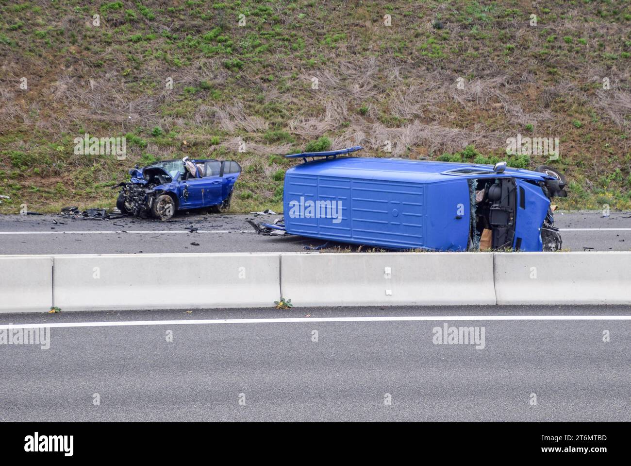 Geldautomatensprenger bauen Geisterfahrerunfall: Halsbrecherische ...