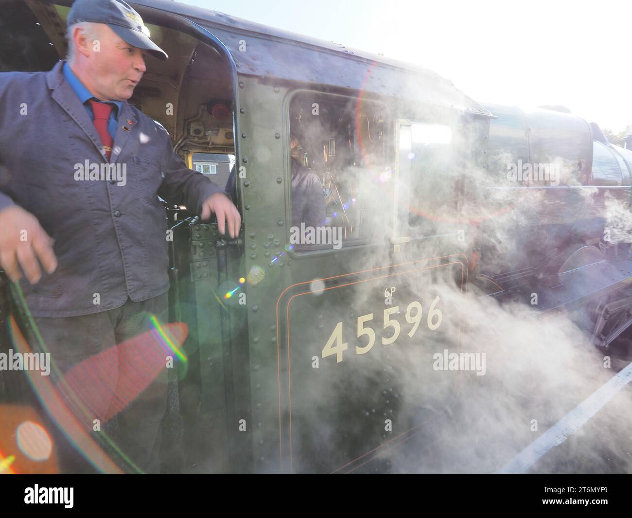 Sheerness, Kent, UK. 11th Nov, 2023. A special Armistice Day steam ...