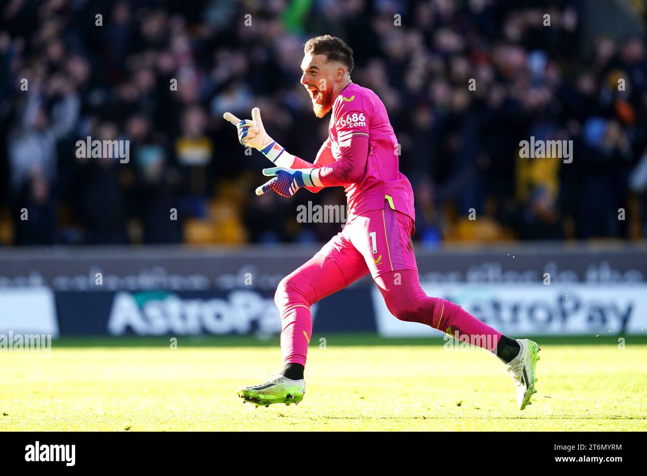 Jose sa wolves celebrates hi-res stock photography and images - Alamy