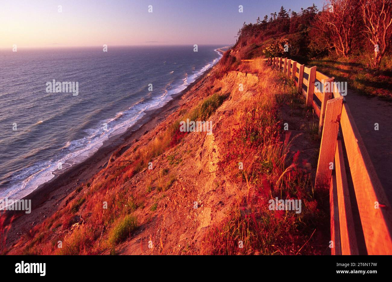 Strait of Juan de Fuca from Bluff Trail, Dungeness National Wildlife ...
