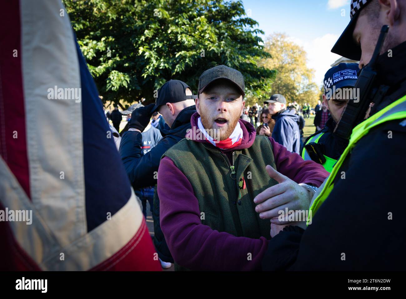 Edl mask hi-res stock photography and images - Alamy