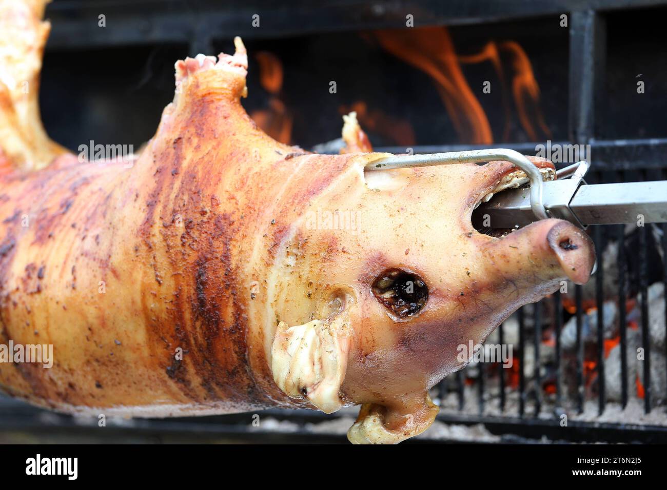 Grillsaison hi-res stock photography and images - Alamy