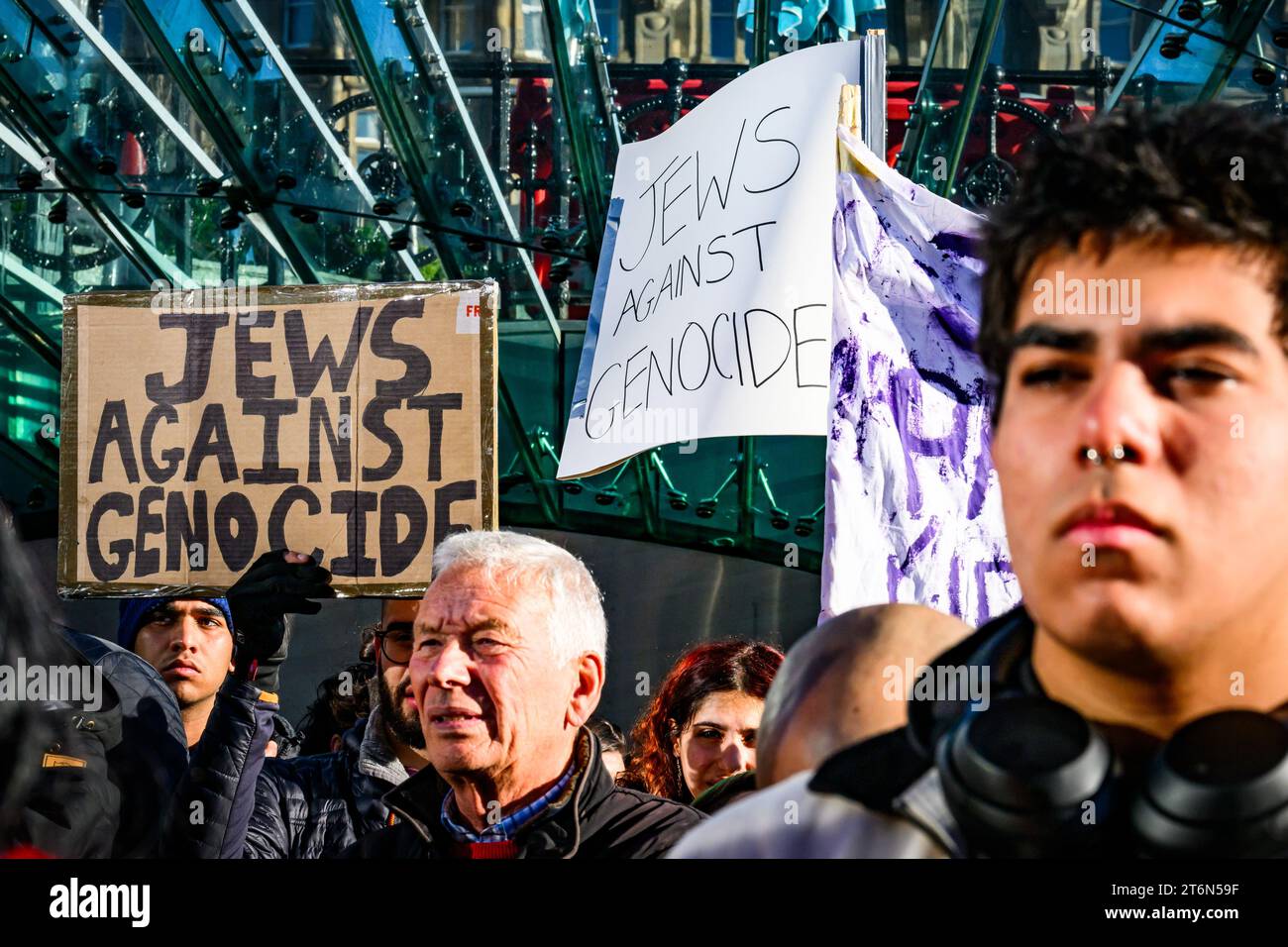 Edinburgh, Scotland. Sat 11 November 2023. Protesters at an Edinburgh ...