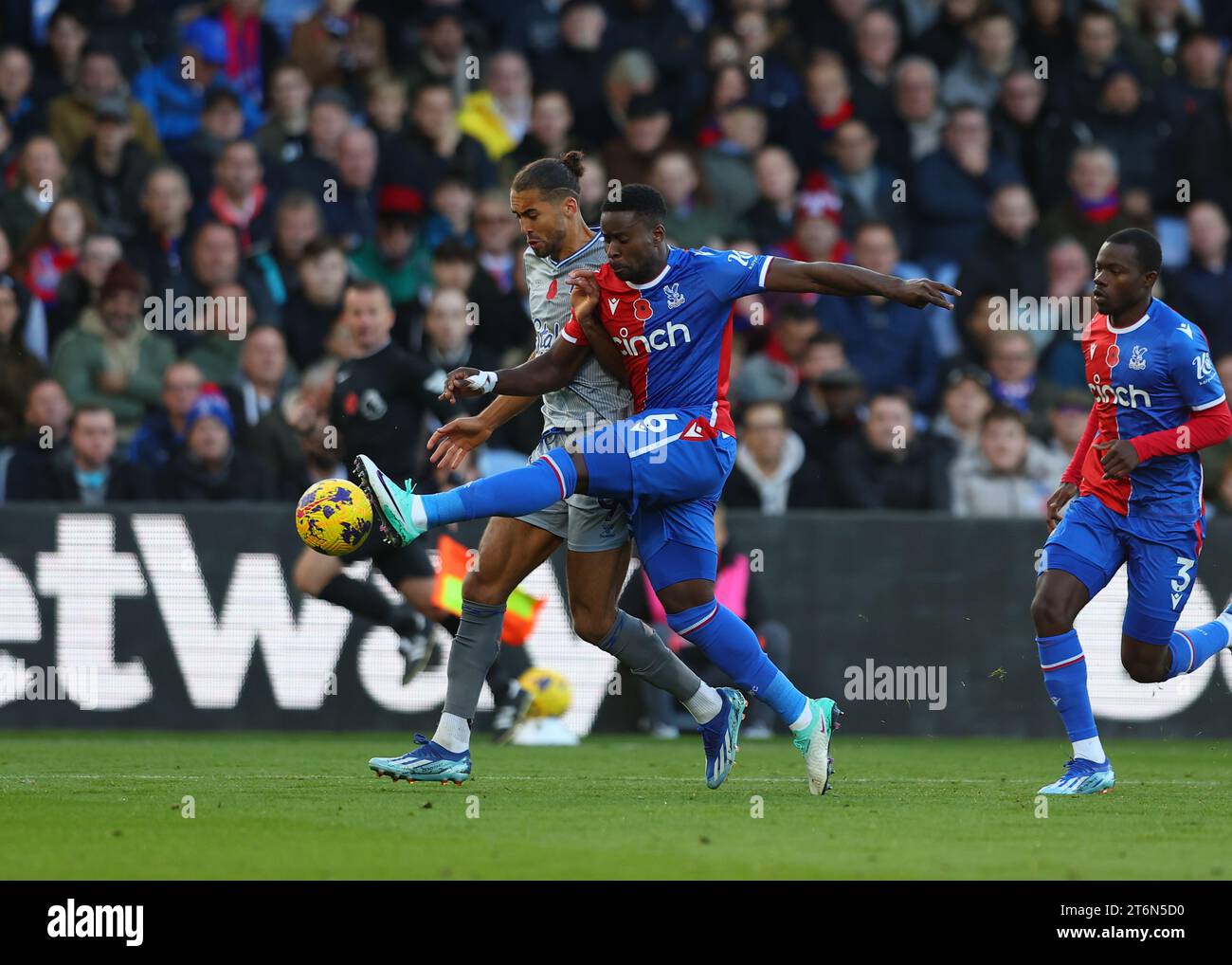 Marc guehi november 2023 palace hi-res stock photography and images - Alamy