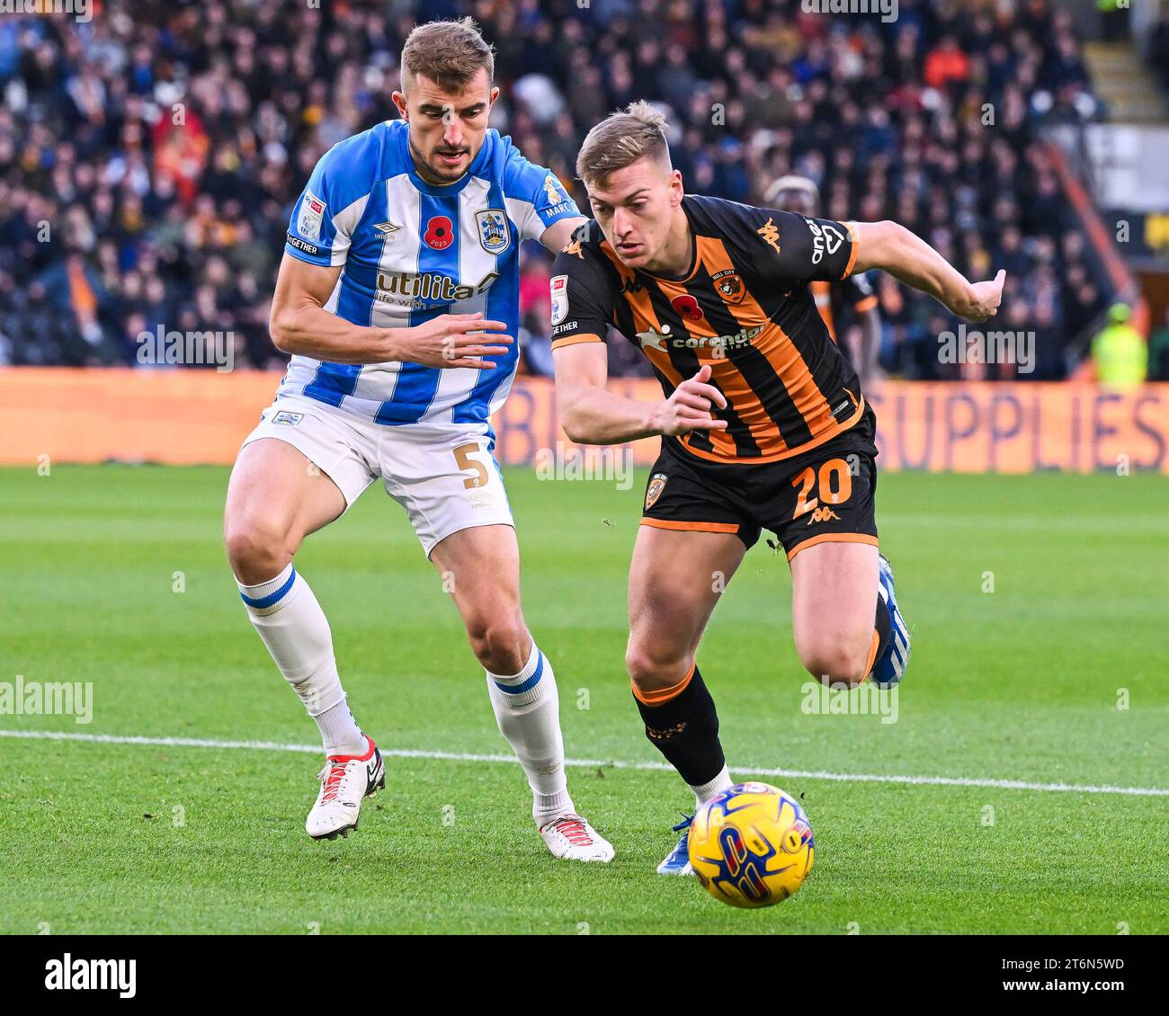 Liam Delap #20 of Hull City makes a break with the ball during the Sky ...