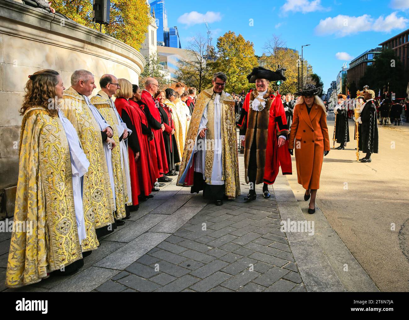 London, UK 11th Nov 2023. Participants as the parade passes St Paul's ...