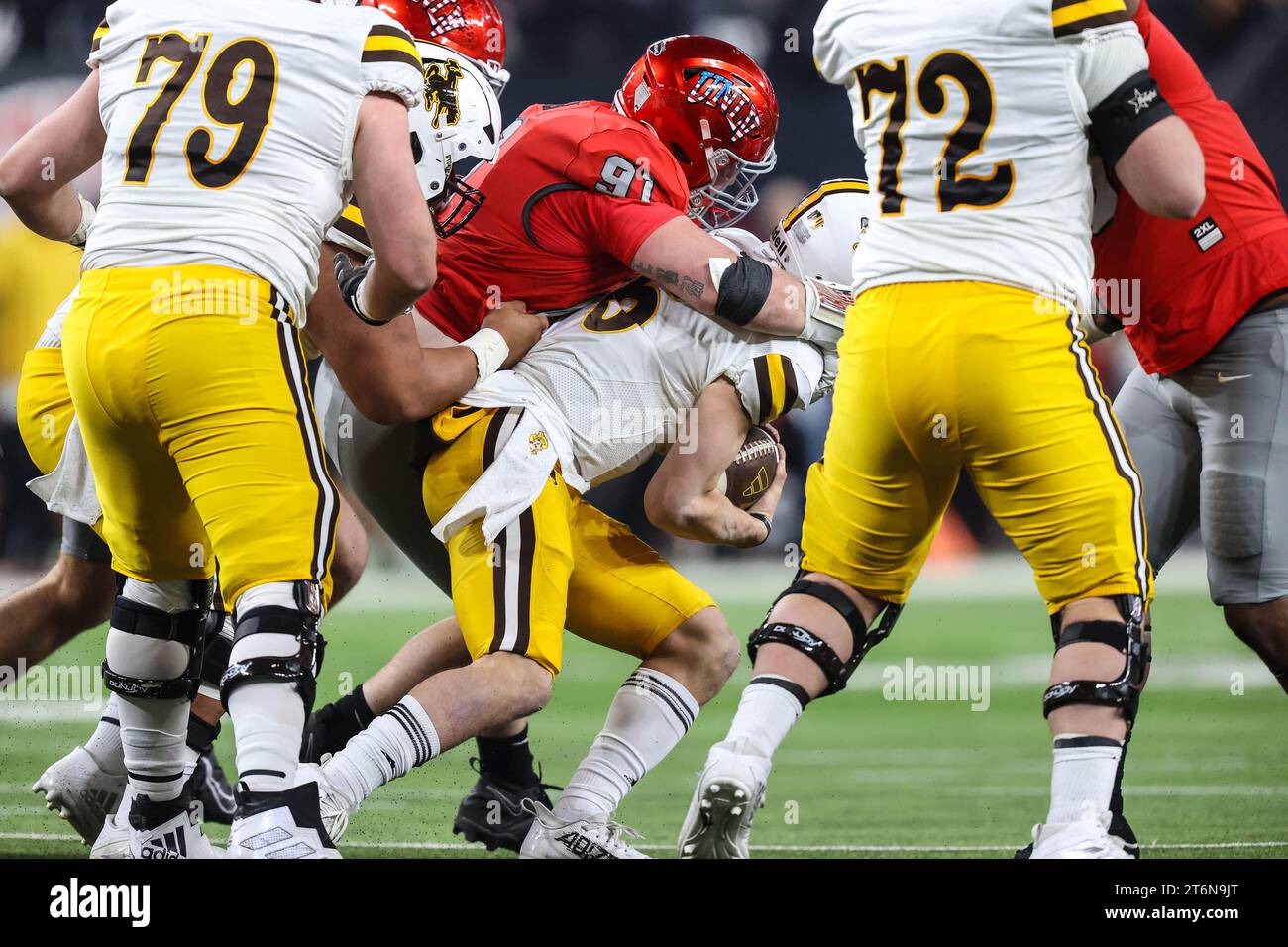 November 10, 2023: UNLV Rebels defensive lineman Cooper Webb (91) sacks ...