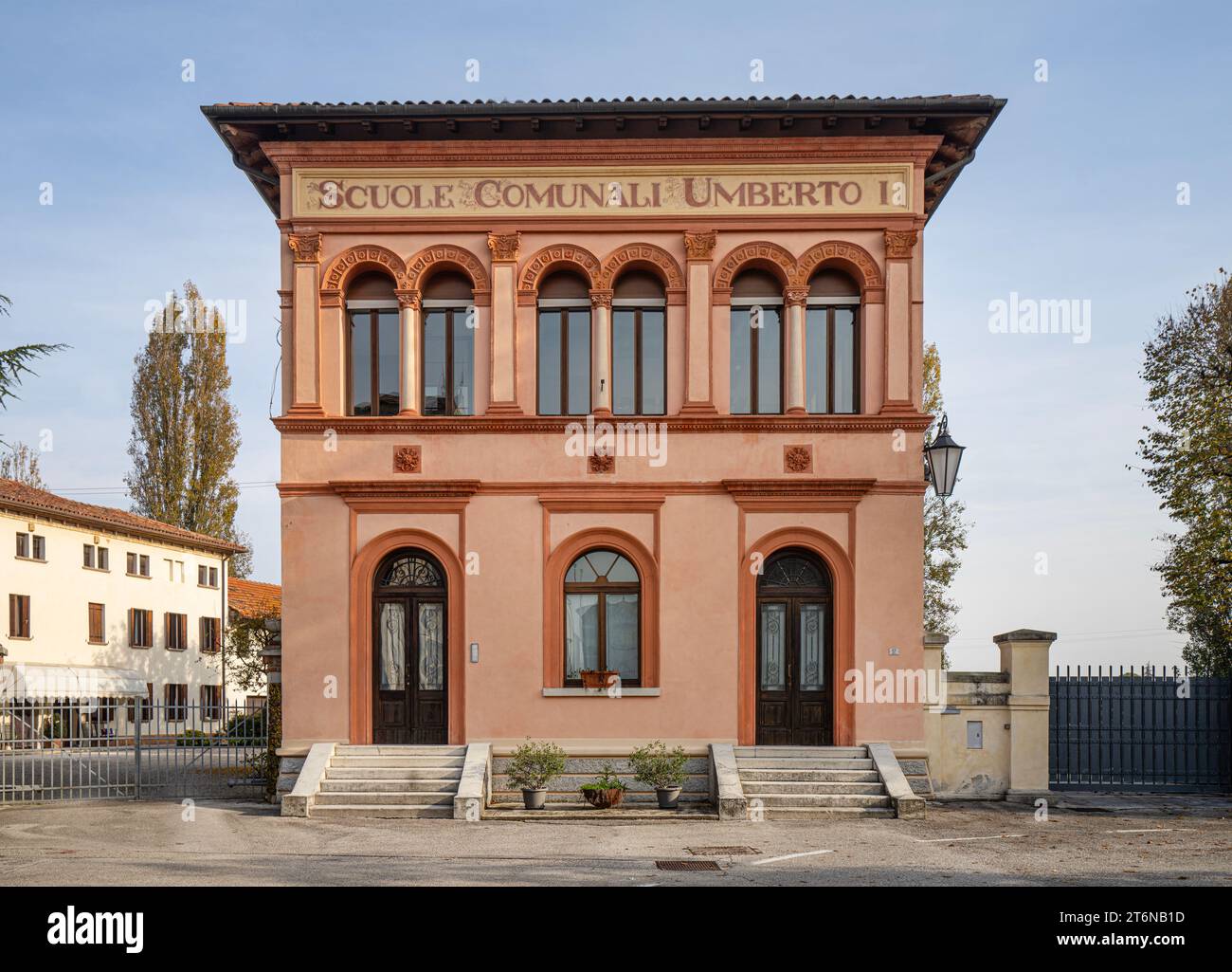Old palace school hi-res stock photography and images - Alamy