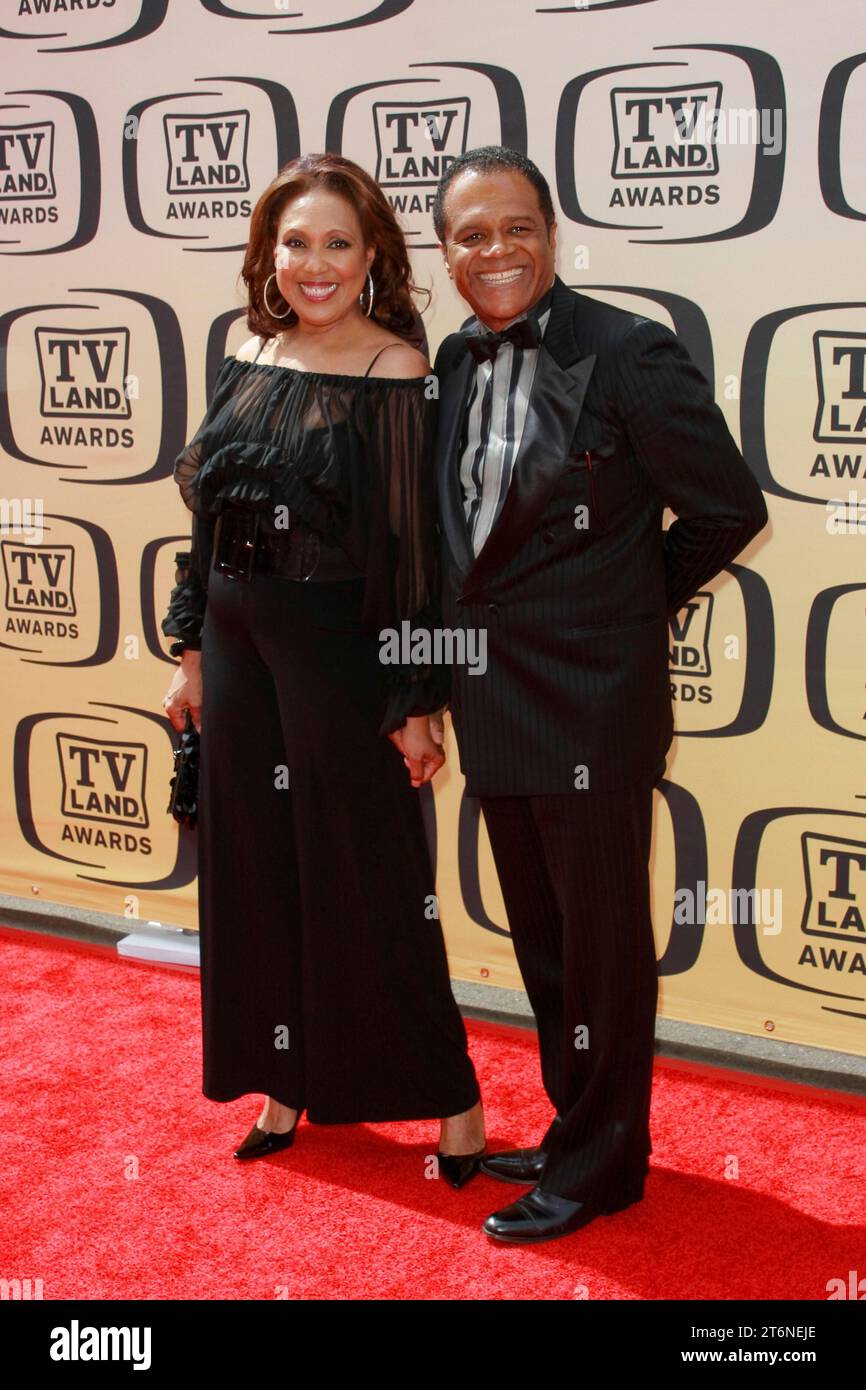 Telma hopkins and ted lange hi-res stock photography and images - Alamy