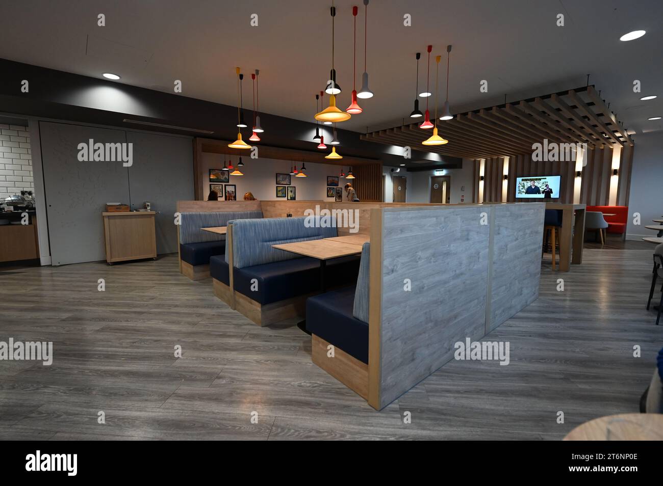 Seating cubicles hi-res stock photography and images - Alamy