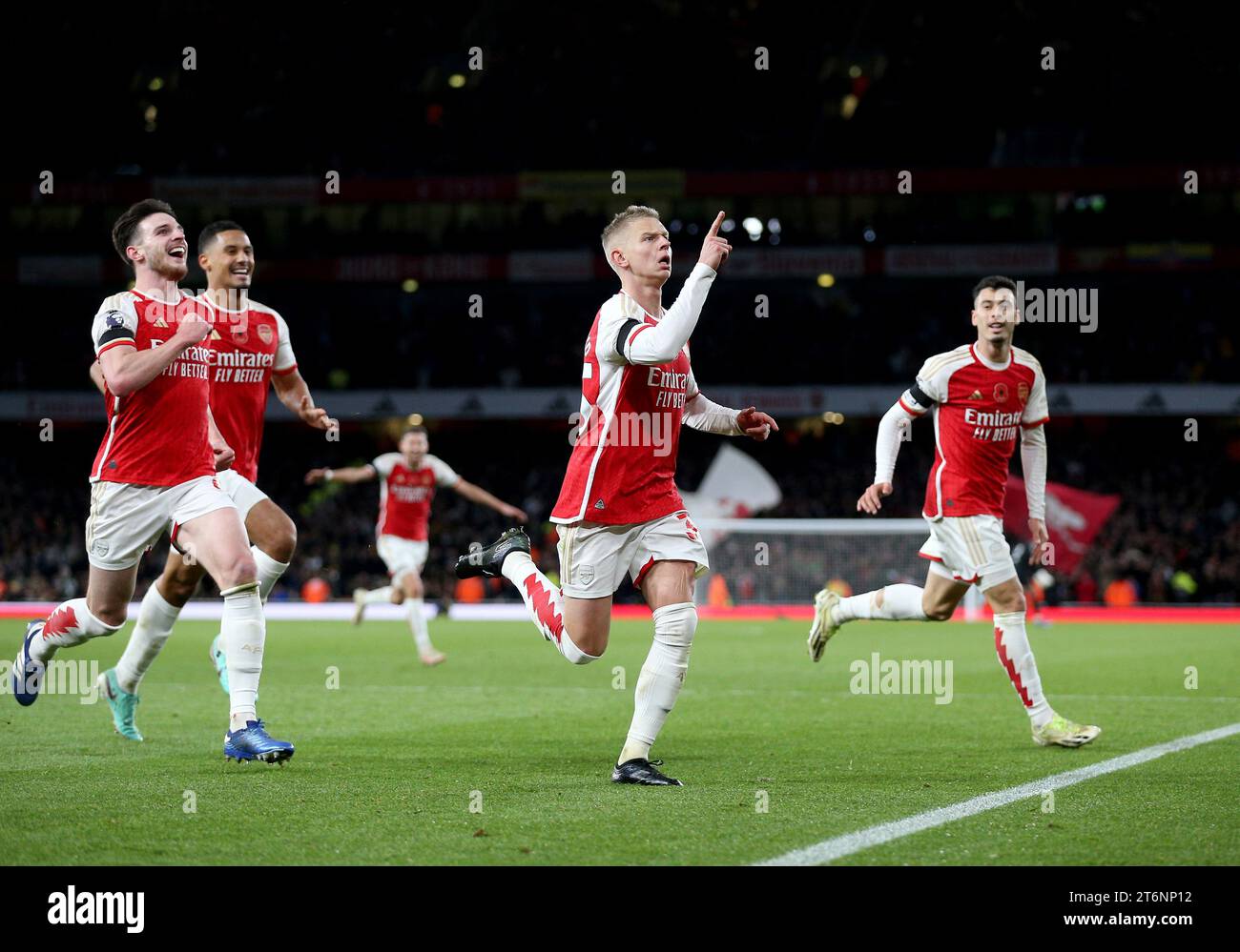 Arsenals Oleksandr Zinchenko Second Right Celebrates Scoring His