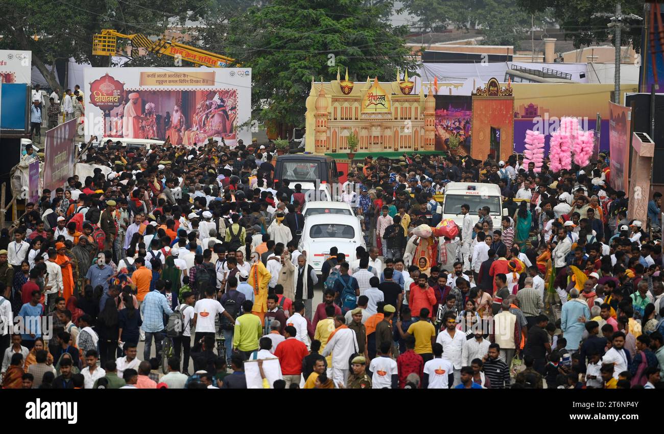 AYODHYA, INDIA – NOVEMBER 11: People of Ayodhya participating in 'Ram ...