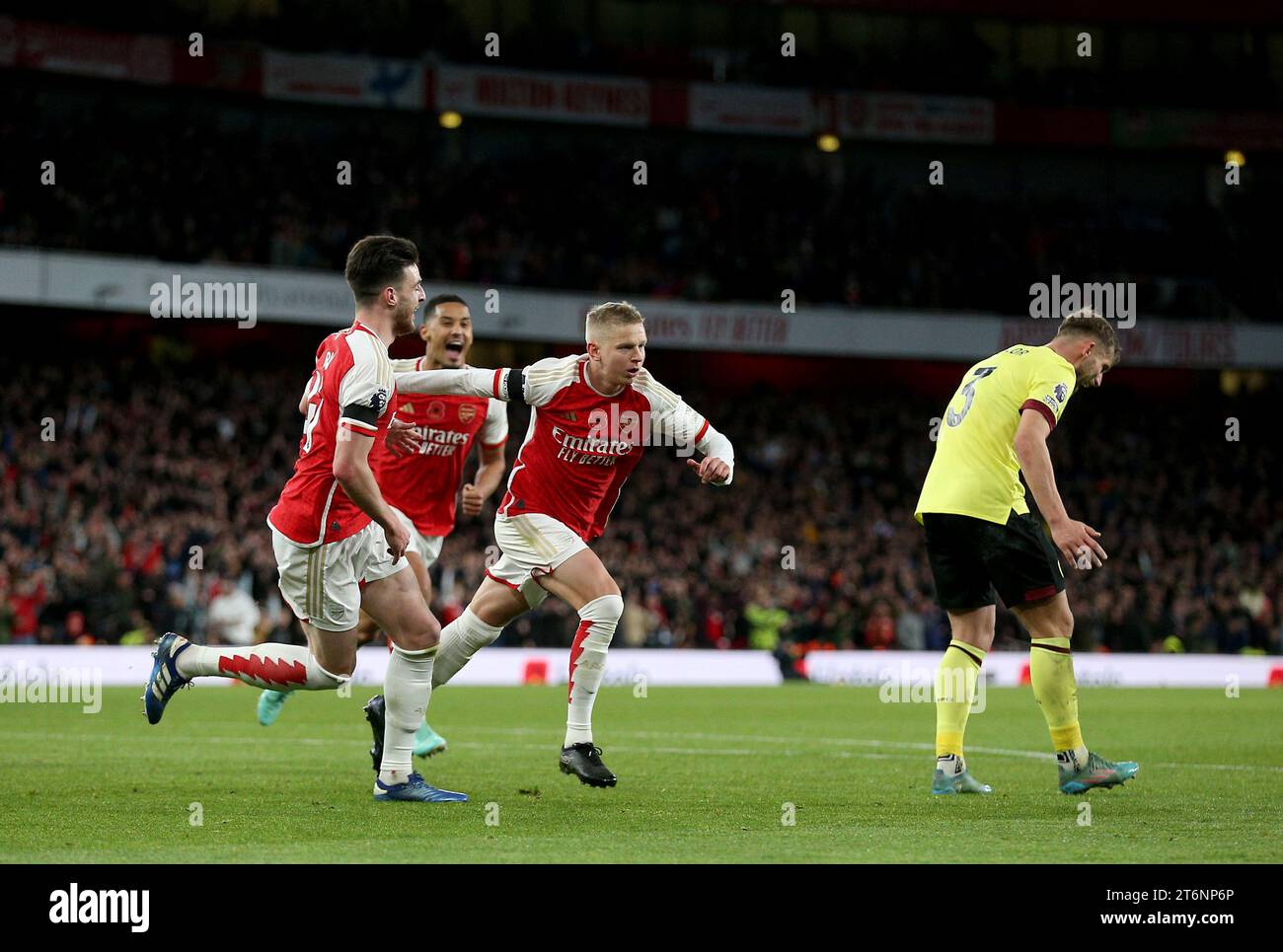 Arsenals Oleksandr Zinchenko Second Right Celebrates Scoring His