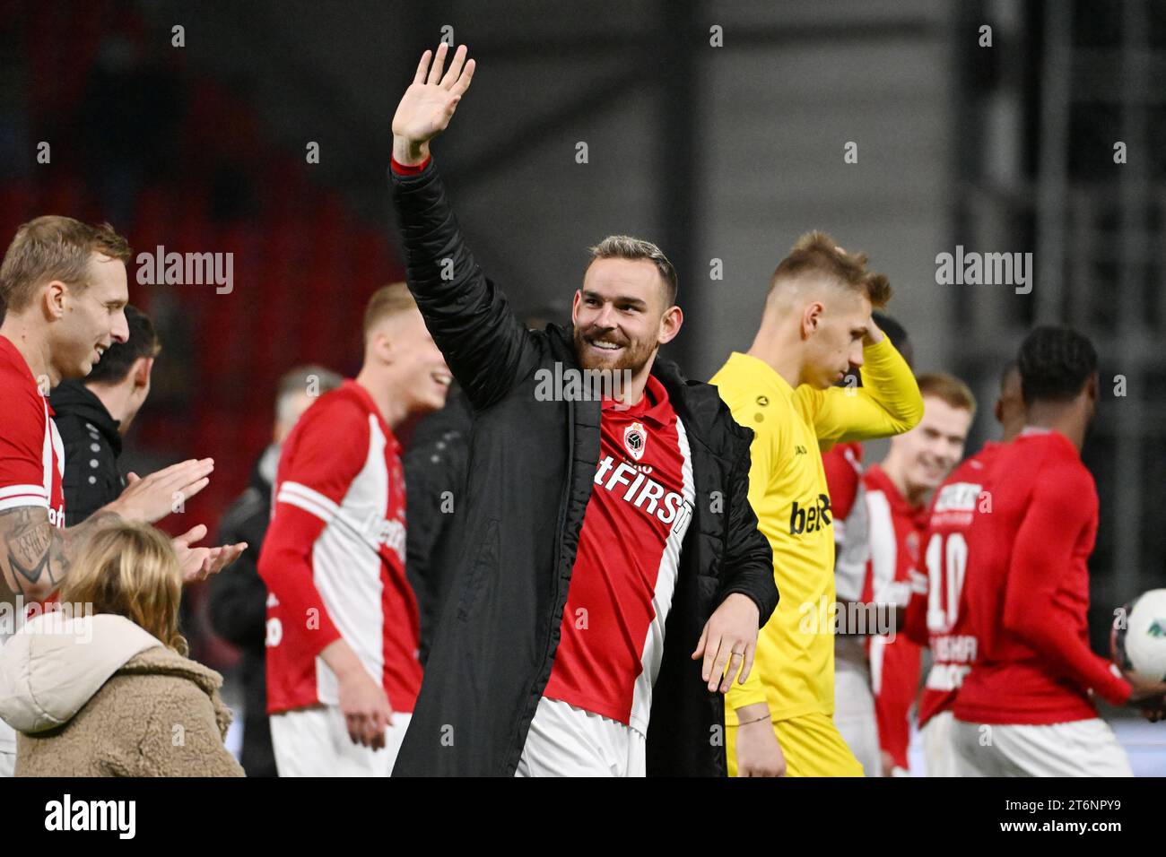 Vincent Janssen of Antwerp celebrates after a football game between ...