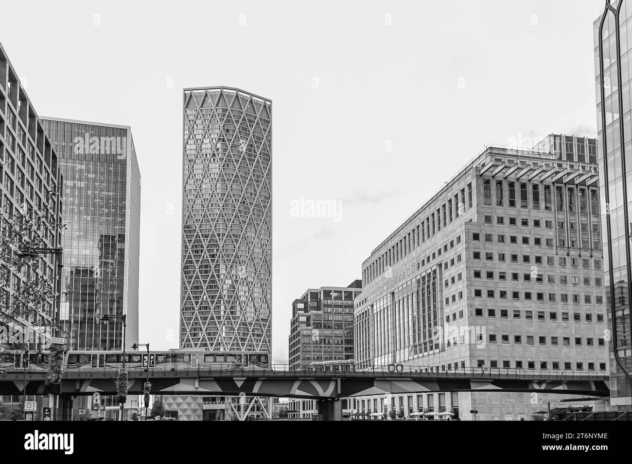 Modern buildings in London, Canary Wharf Stock Photo - Alamy