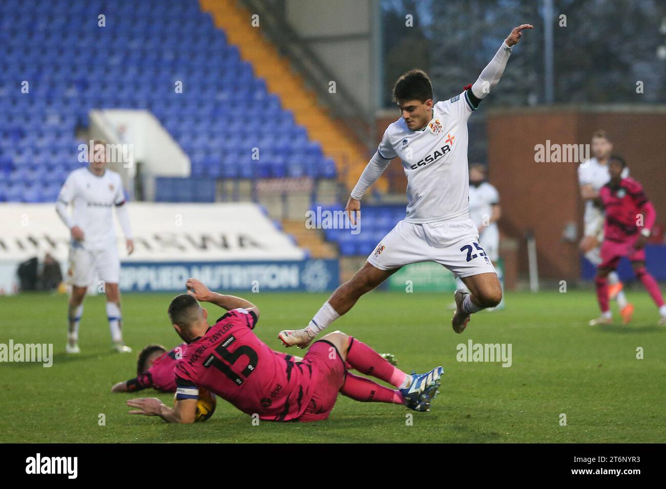 Jordan moore taylor forest green hi-res stock photography and images ...