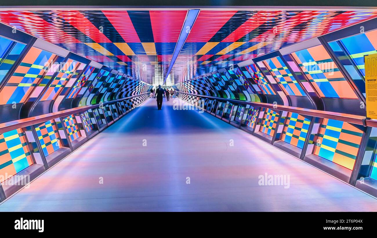 Adams plaza tunnel bridge hi-res stock photography and images - Alamy
