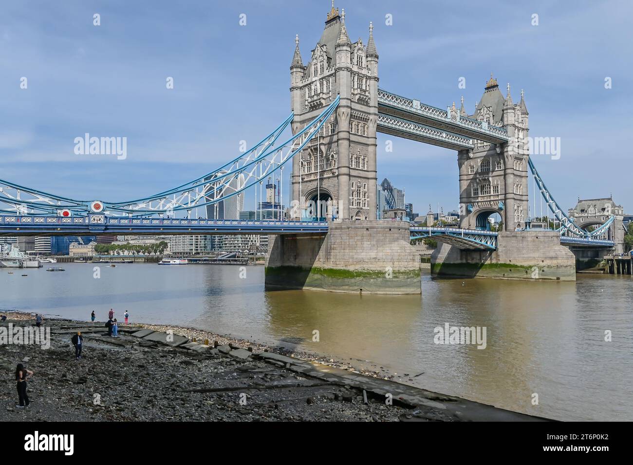 Butlers whir hi-res stock photography and images - Alamy