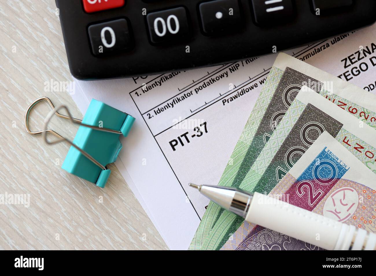 Declaration of the amount of earned income or incurred loss, PIT-37 tax ...