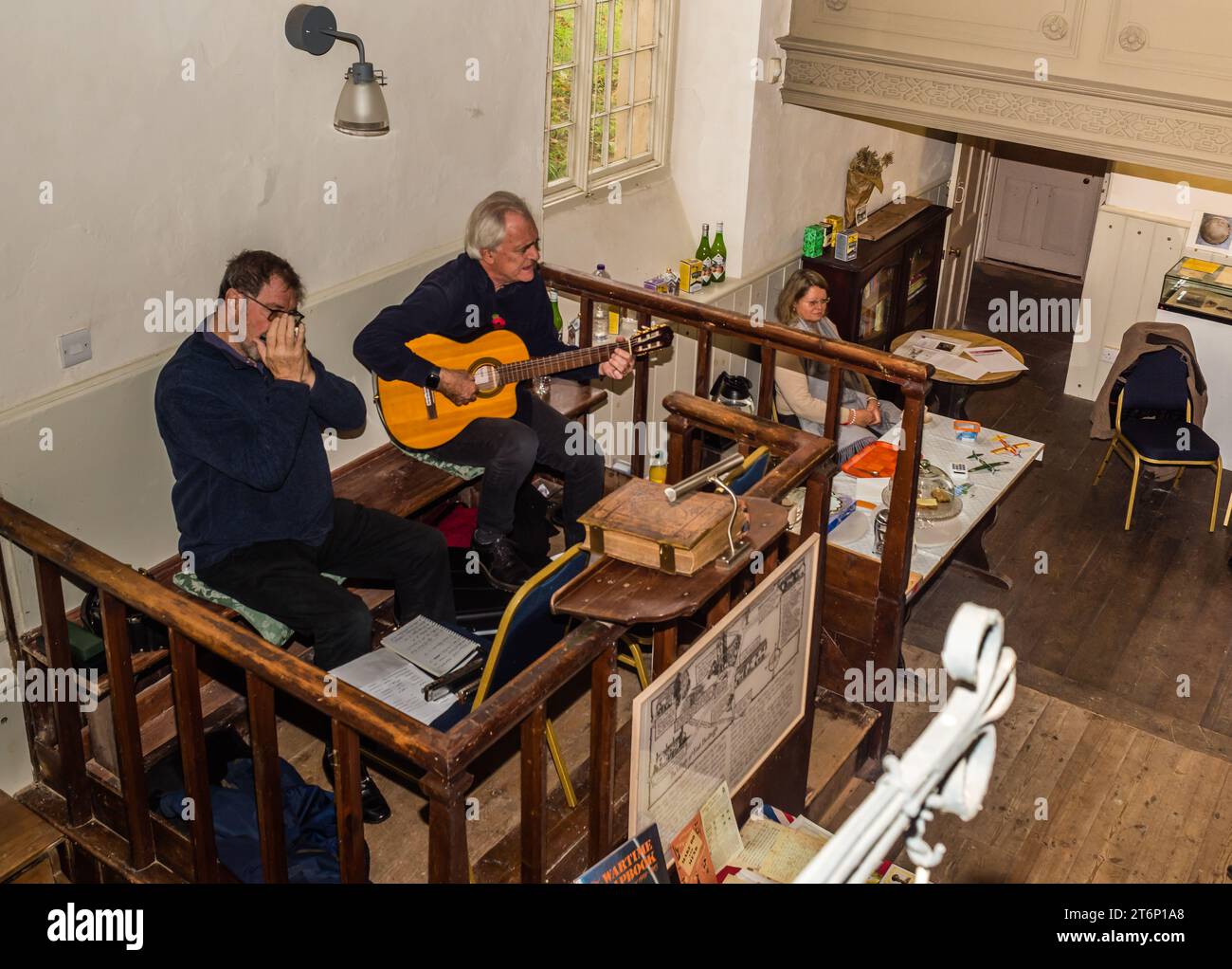 Deven music hi-res stock photography and images - Alamy