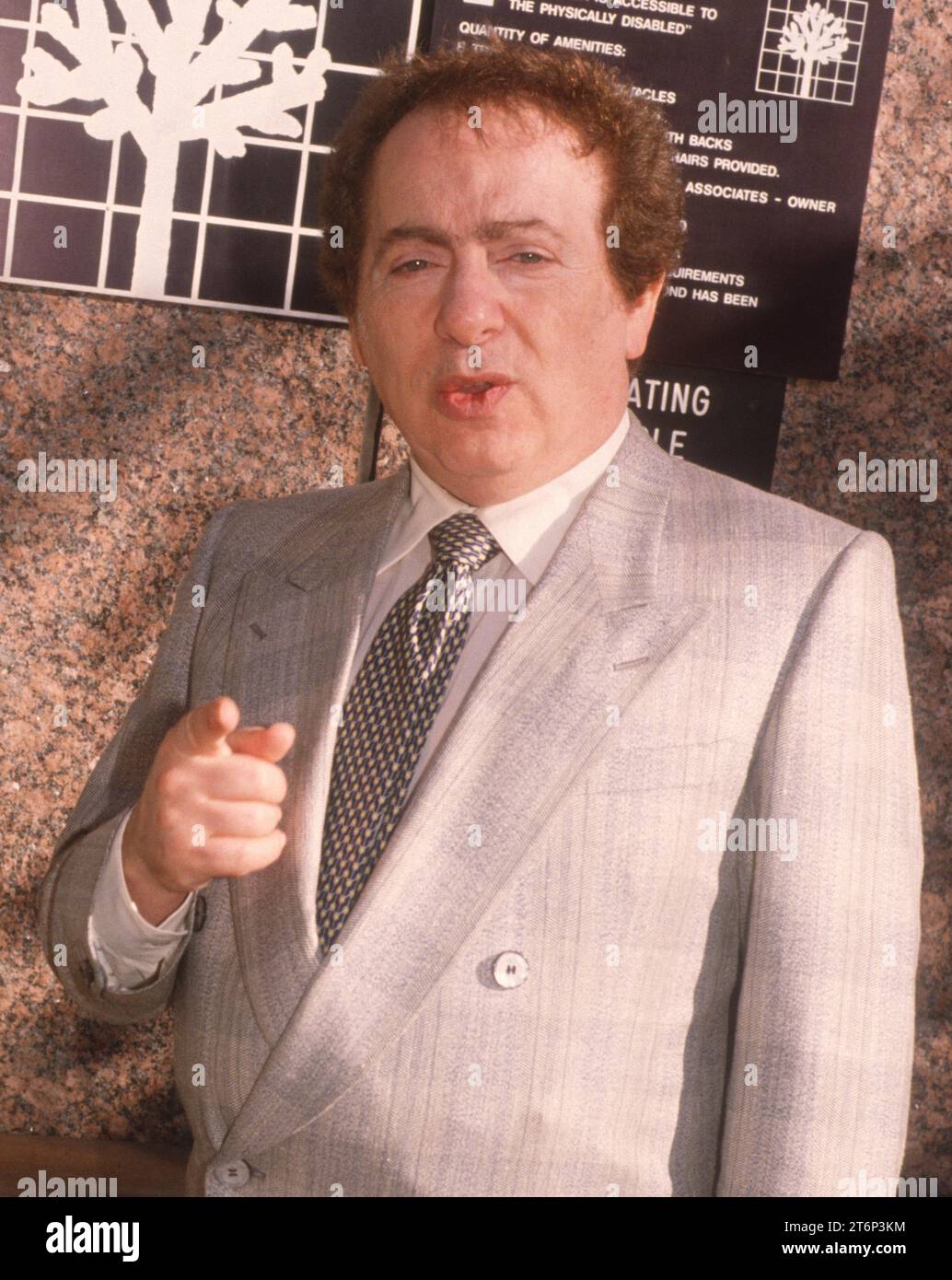Jackie mason broadway hi-res stock photography and images - Alamy