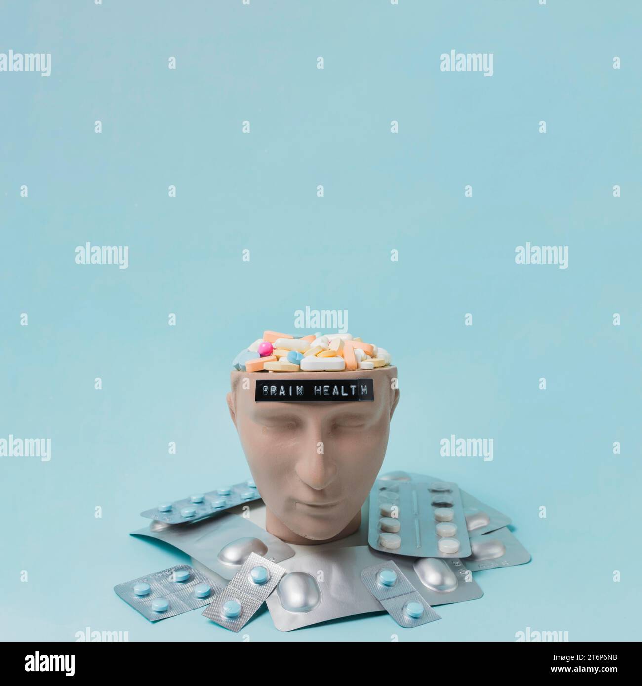 Balance brain hi-res stock photography and images - Alamy