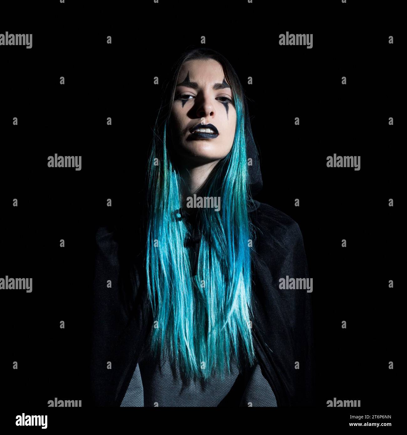 Spooky makeup hi-res stock photography and images - Alamy