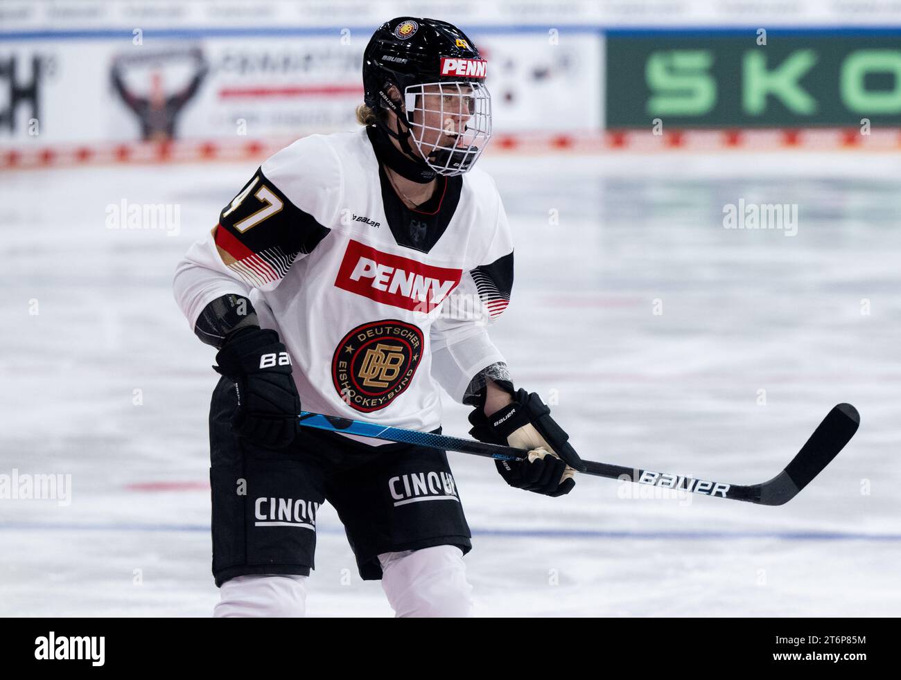 Emily nix hi-res stock photography and images - Alamy