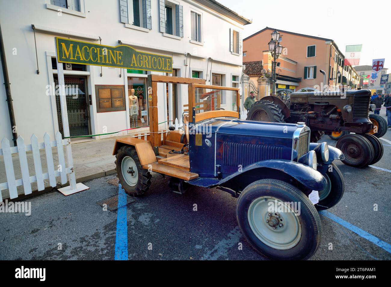 1943 agricultural machine hi-res stock photography and images - Alamy