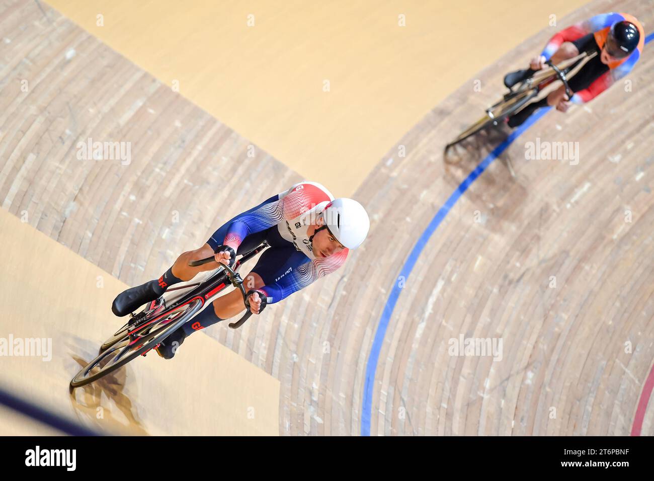 Mens scratch race hi-res stock photography and images - Alamy