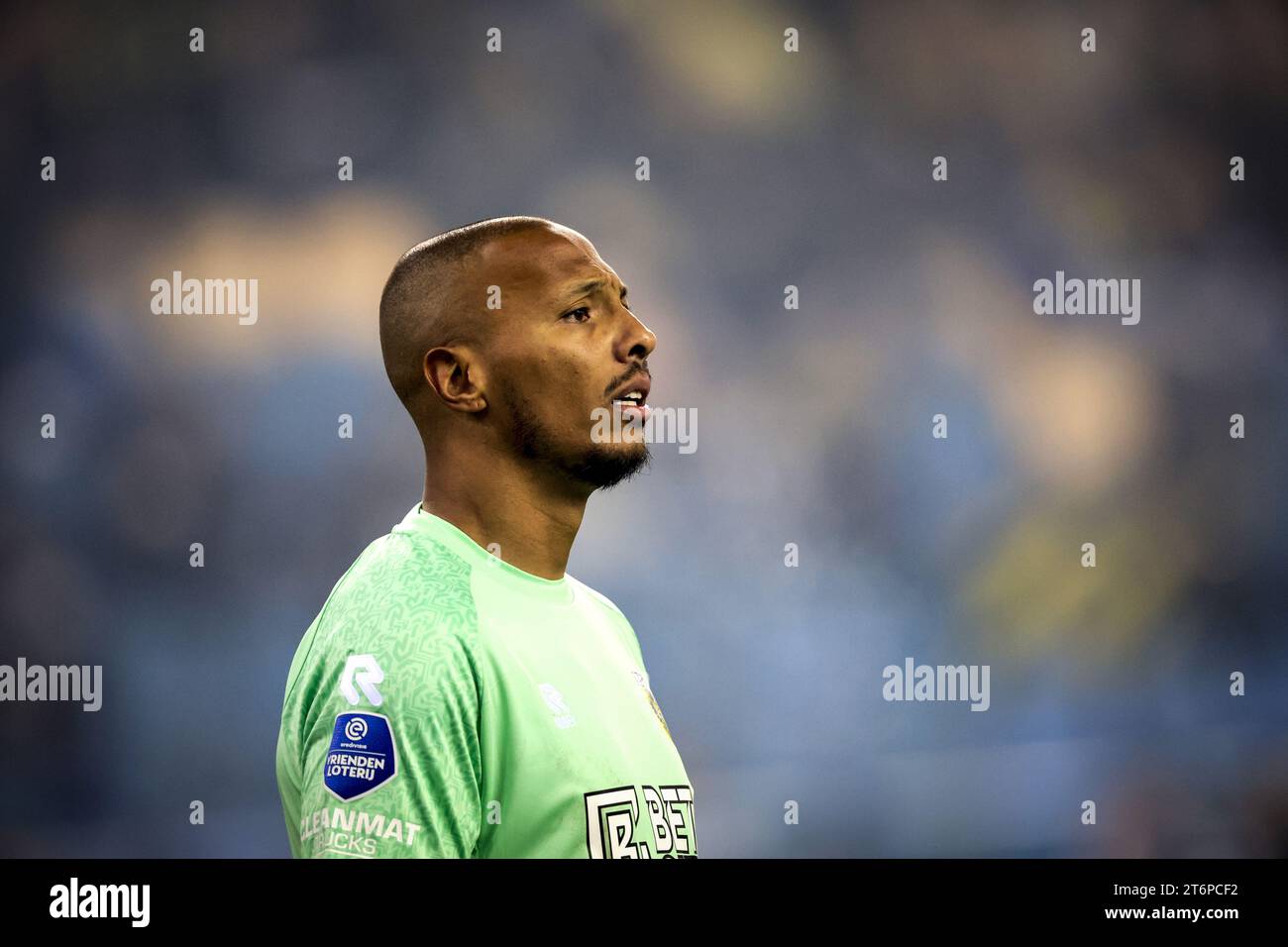 ARNHEM - Vitesse goalkeeper Eloy Room during the Dutch Eredivisie match ...