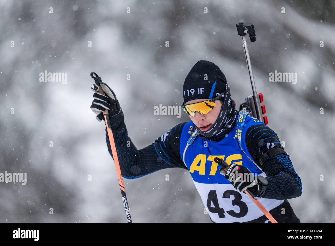 231111 Victor Berglund, I 19 Idrottsförening, tävlar i herrarnas SM i ...