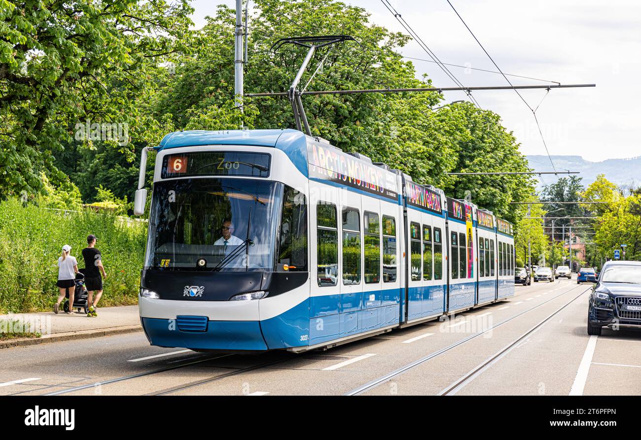 Cobra Tram Ein Cobra Tram, oder ein VBZ Tram Be 5/6, der ...