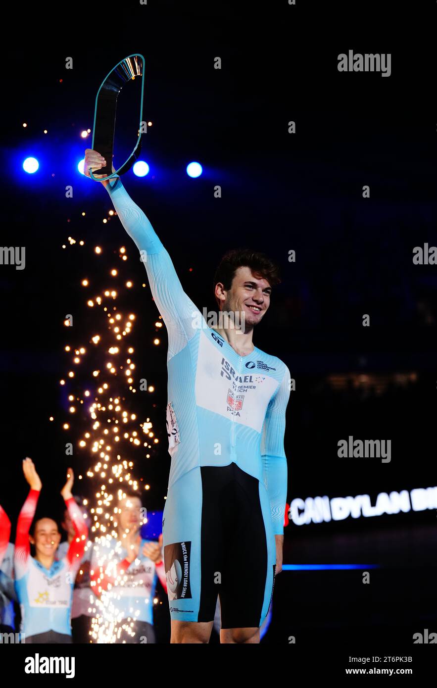 Canada's Dylan Bibic celebrates with the trophy after winning the Men's ...