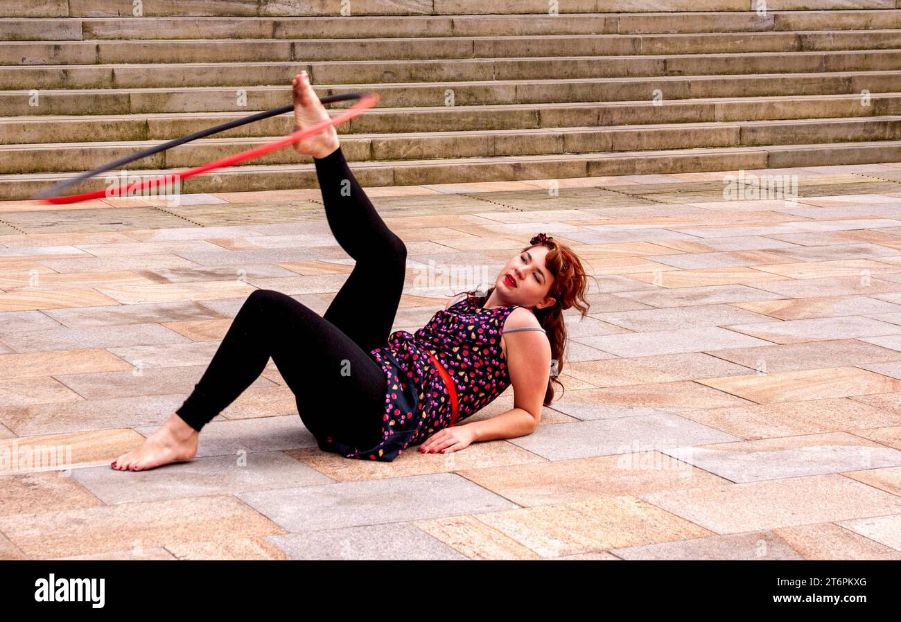 Woman hoops dundee hi-res stock photography and images - Alamy