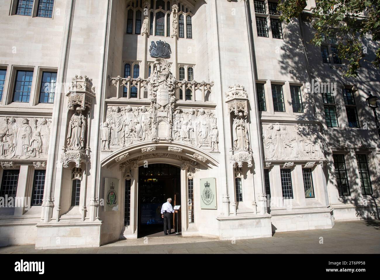 Supreme court london 2023 justice hi-res stock photography and images ...