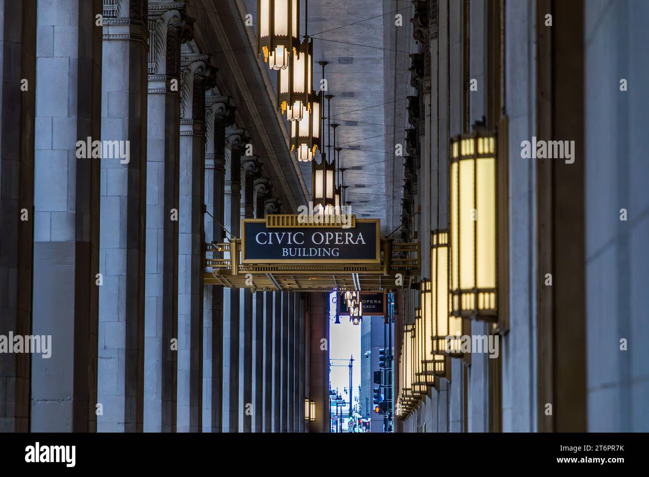 Civic opera house hi-res stock photography and images - Alamy