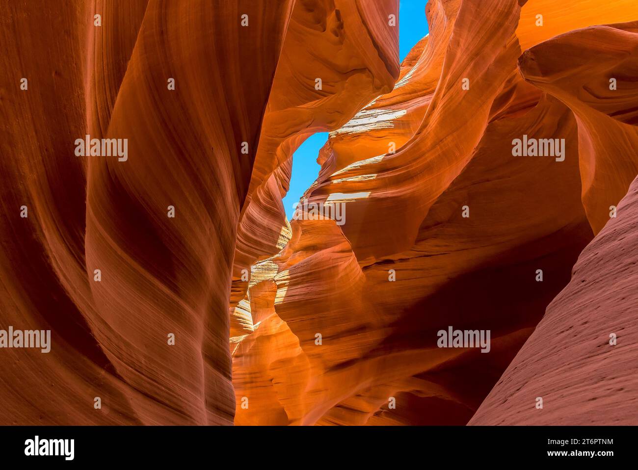 Interlocking spurs hi-res stock photography and images - Alamy