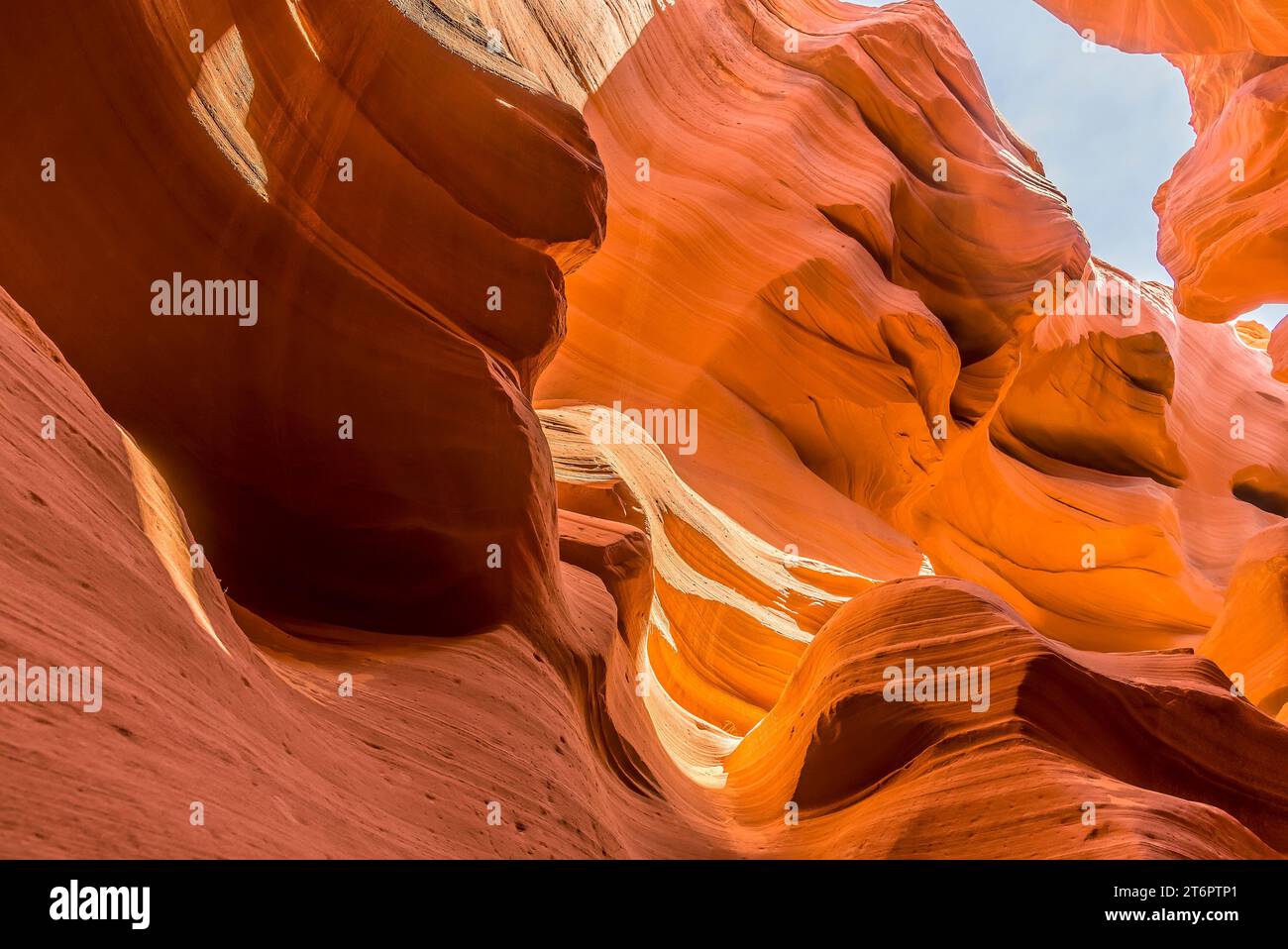 Rock protrusions on the concave walls of lower Antelope Canyon, Page ...