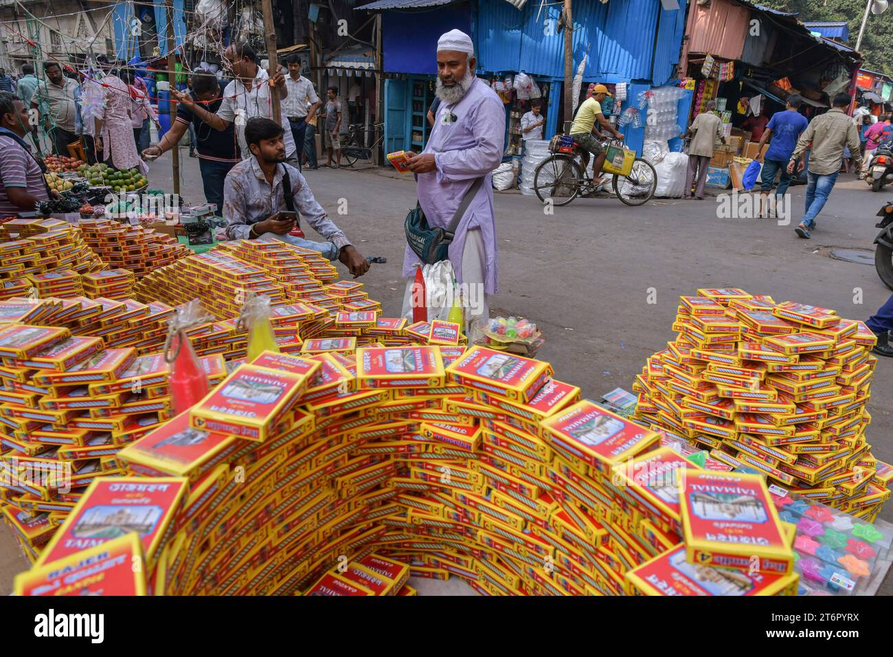 Ram sita in exile hi-res stock photography and images - Alamy