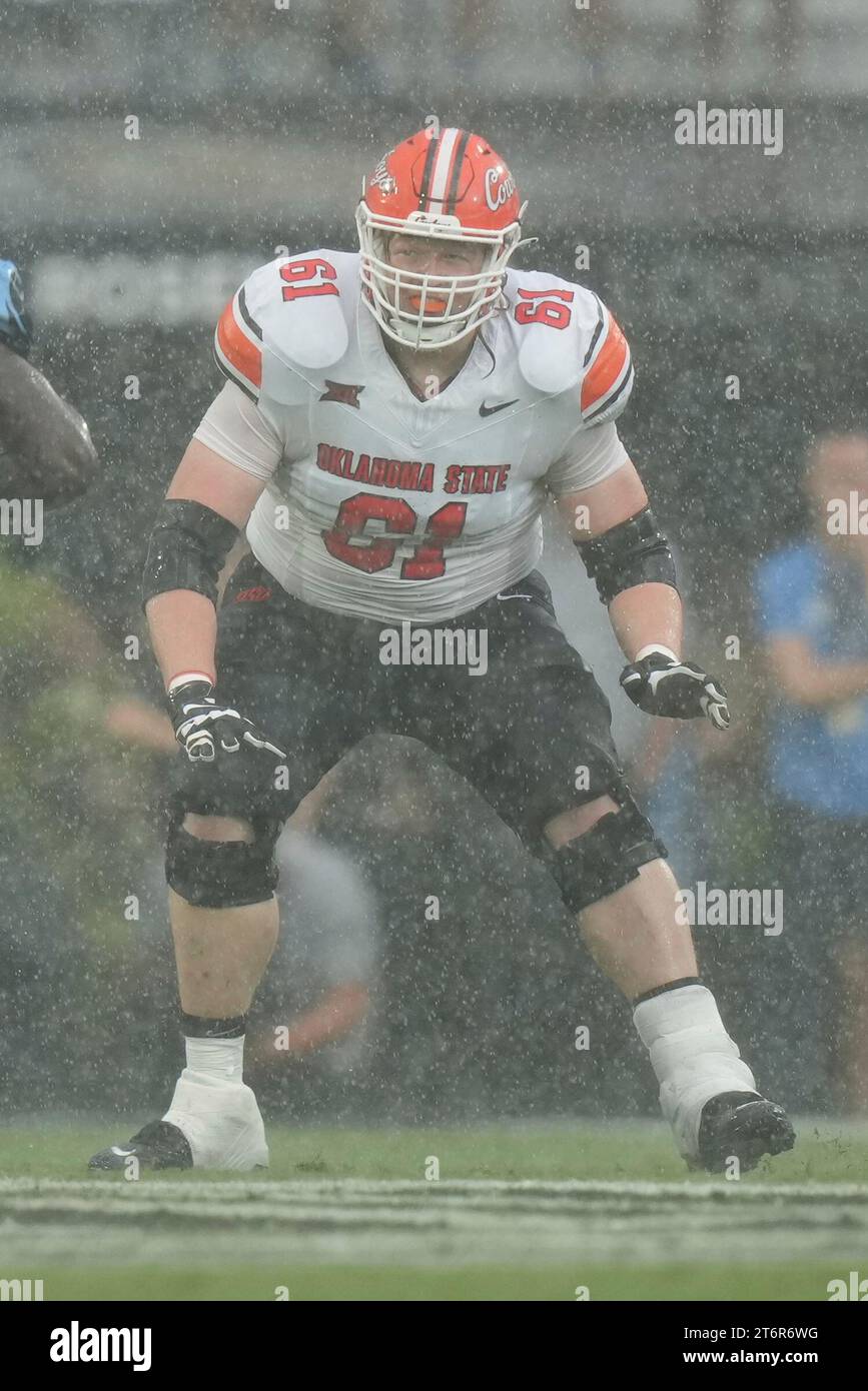 ORLANDO, FL - NOVEMBER 11: Oklahoma State Cowboys offensive lineman ...