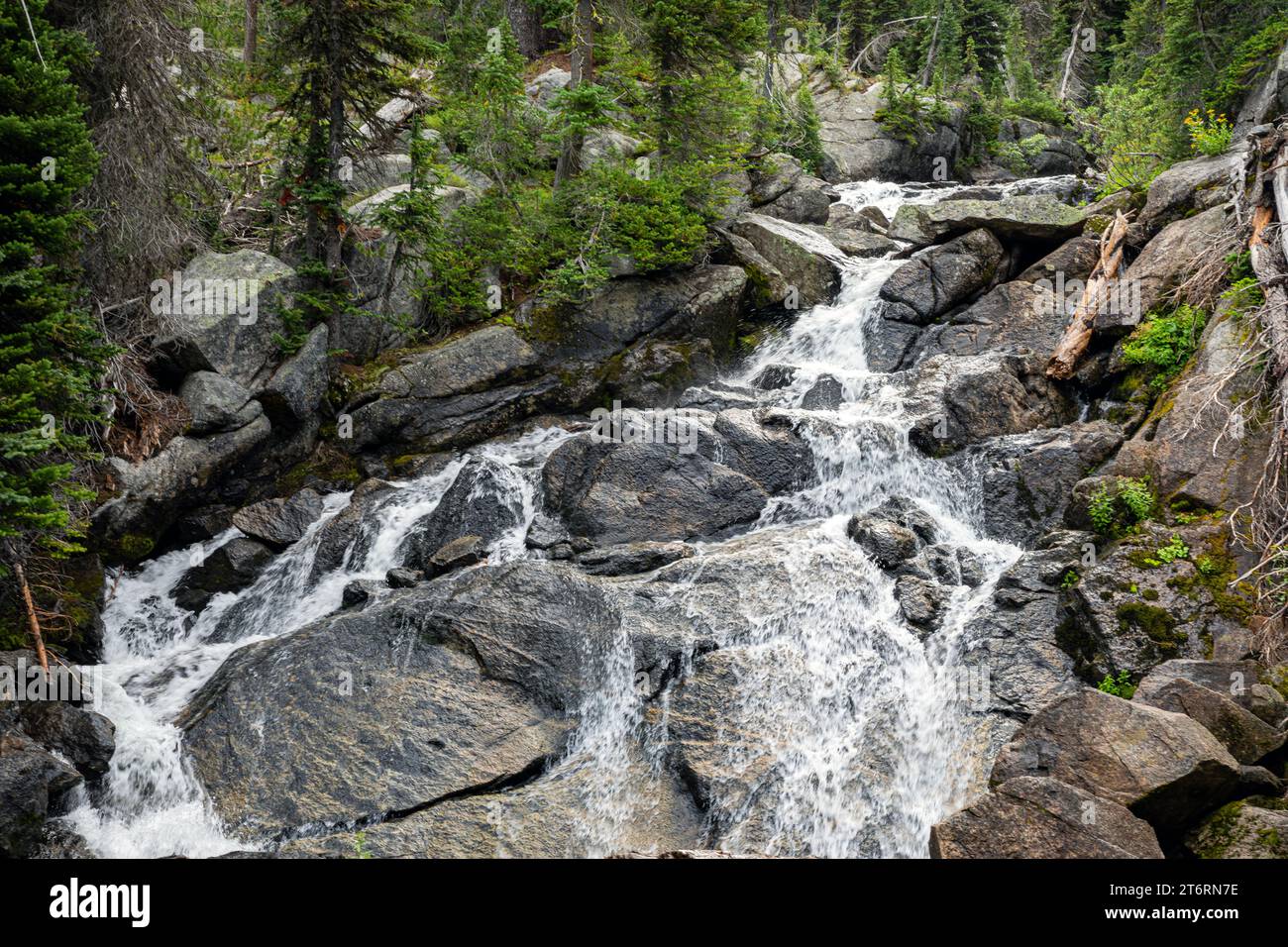 Lakes basin access trail hi-res stock photography and images - Alamy